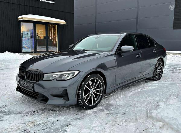 Grey BMW 330 2020 in Siauliai, with an engine capacity of 2.00 L and mileage of 179 thousand km for 18500 €, photo 1 on AUTOMOTO.COM.LV