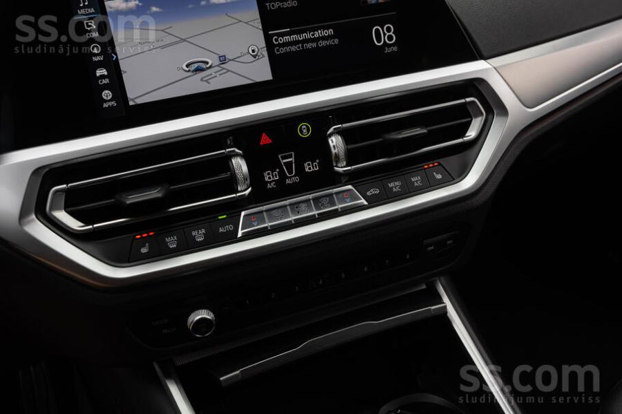 Pelēks BMW 330 2020 Jelgava, ar dzinēja tilpumu 2.00 L un nobraukumu 153 tūkst. km par 26500 €, foto 20 vietnē AUTOMOTO.COM.LV