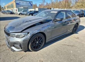 Grey BMW 330 2021 in Klaipeda, with an engine capacity of 2.00 L and mileage of 62 thousand km for 15400 €, photo 3 on AUTOMOTO.COM.LV