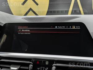 Pelēks BMW 330 2021 Tukums, ar dzinēja tilpumu 3.00 L un nobraukumu 260 tūkst. km par 25990 €, foto 15 vietnē AUTOMOTO.COM.LV
