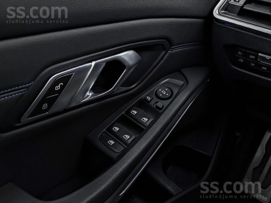 Pelēks BMW 330 2021 Tukums, ar dzinēja tilpumu 3.00 L un nobraukumu 260 tūkst. km par 25990 €, foto 22 vietnē AUTOMOTO.COM.LV