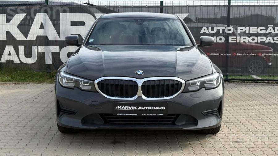 Grey BMW 330 2021 in Liepaja, with an engine capacity of 2.00 L and mileage of 163 thousand km for 22750 €, photo 1 on AUTOMOTO.COM.LV
