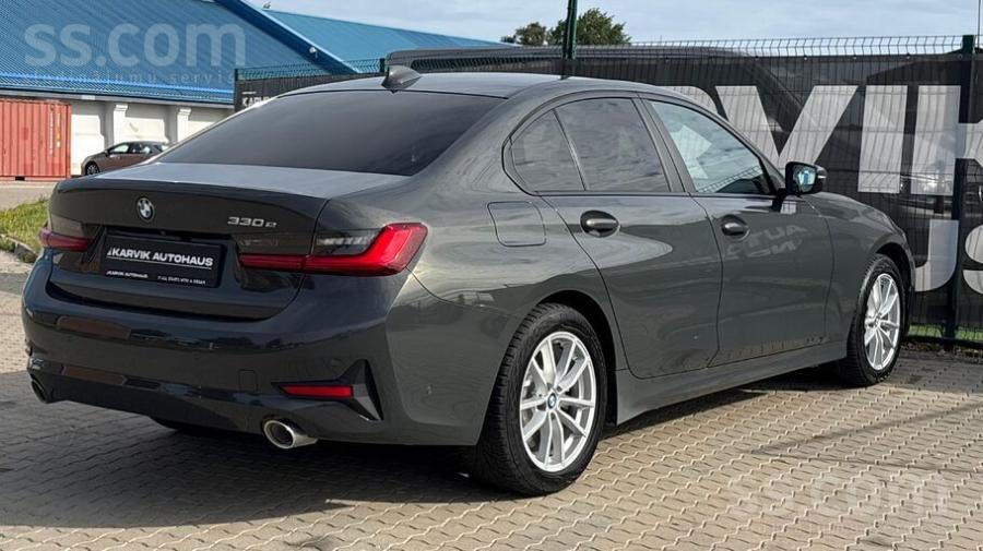 Grey BMW 330 2021 in Liepaja, with an engine capacity of 2.00 L and mileage of 163 thousand km for 22750 €, photo 5 on AUTOMOTO.COM.LV