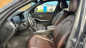 Grey BMW 330 2021 in Liepaja, with an engine capacity of 2.00 L and mileage of 163 thousand km for 22750 €, photo 12 on AUTOMOTO.COM.LV
