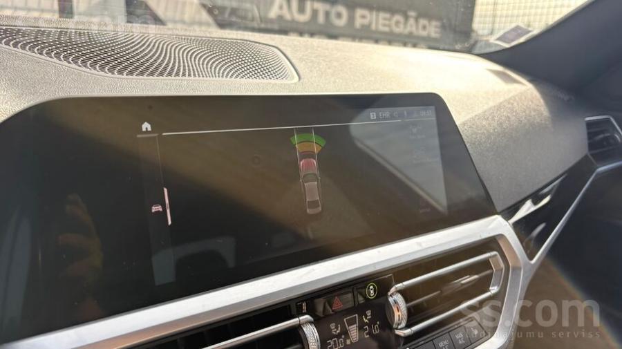 Grey BMW 330 2021 in Liepaja, with an engine capacity of 2.00 L and mileage of 163 thousand km for 22750 €, photo 20 on AUTOMOTO.COM.LV