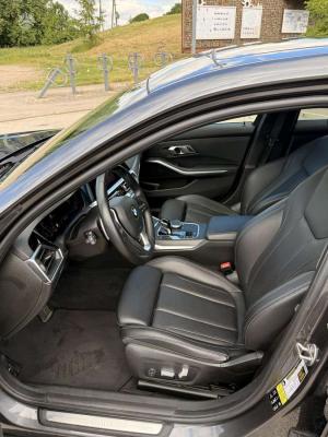 Grey BMW 330 2022 in Siauliai, with an engine capacity of 2.00 L and mileage of 67 thousand km for 24999 €, photo 7 on AUTOMOTO.COM.LV