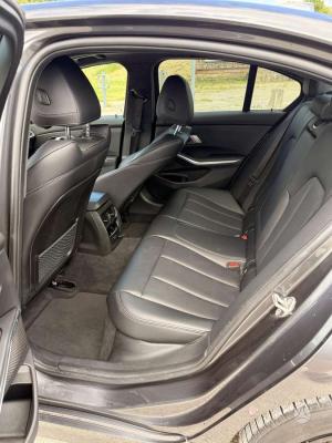Grey BMW 330 2022 in Siauliai, with an engine capacity of 2.00 L and mileage of 67 thousand km for 24999 €, photo 8 on AUTOMOTO.COM.LV