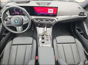 Pelēks BMW 330 2024 Klaipėda, ar dzinēja tilpumu 2.00 L un nobraukumu 9 tūkst. km par 13500 €, foto 6 vietnē AUTOMOTO.COM.LV