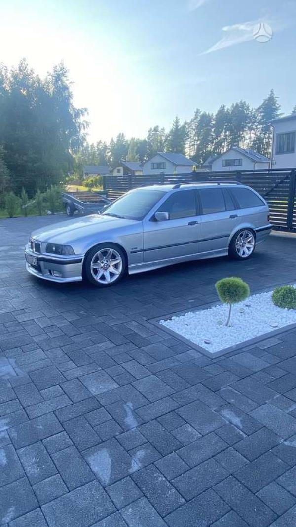 БМВ 330 1998 в Рига на AUTOMOTO.COM.LV Серый БМВ 330 1998 в Рига, объемом двигателя 3.00 л и пробегом 188 тыс. км за 9500 €, фото 7 на AUTOMOTO.COM.LV