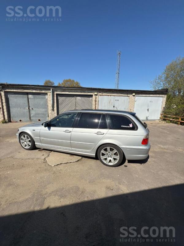 Pelēks BMW 330 2001 Rīga, ar dzinēja tilpumu 3.00 L un nobraukumu 358 tūkst. km par 2500 €, foto 4 vietnē AUTOMOTO.COM.LV