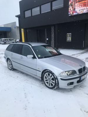 Grey BMW 330 2001 in Siauliai, with an engine capacity of 2.90 L and mileage of 522 thousand km for 1650 €, photo  on AUTOMOTO.COM.LV