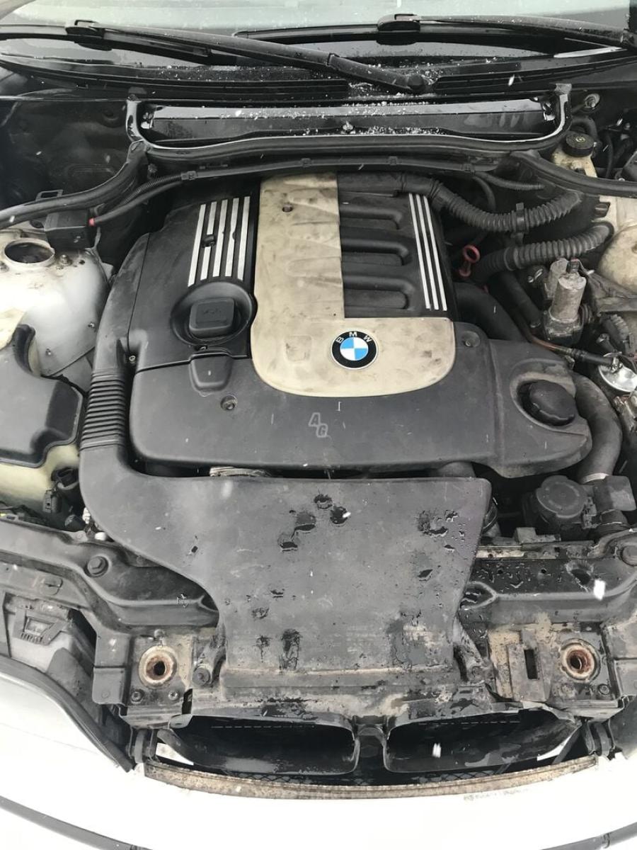 Pelēks BMW 330 2001 Šauļi, ar dzinēja tilpumu 2.90 L un nobraukumu 522 tūkst. km par 1650 €, foto 20 vietnē AUTOMOTO.COM.LV