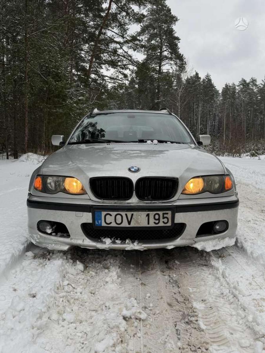Pelēks BMW 330 2001 Viļņa, ar dzinēja tilpumu 2.98 L un nobraukumu 370 tūkst. km par 2200 €, foto 3 vietnē AUTOMOTO.COM.LV