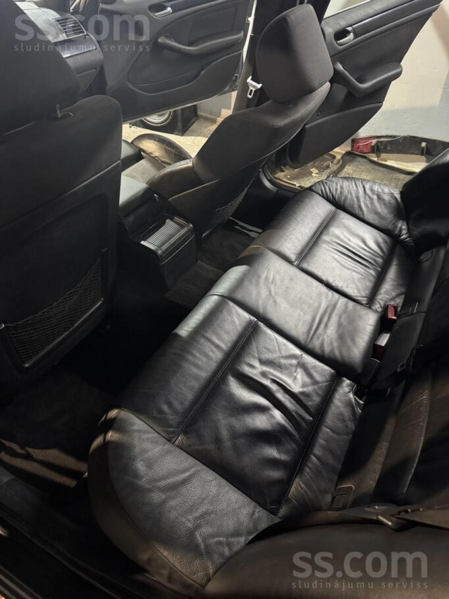 Pelēks BMW 330 2001 Saldus, ar dzinēja tilpumu 3.00 L un nobraukumu 436 tūkst. km par 2550 €, foto 5 vietnē AUTOMOTO.COM.LV