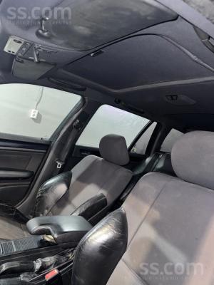 Pelēks BMW 330 2001 Saldus, ar dzinēja tilpumu 3.00 L un nobraukumu 436 tūkst. km par 2550 €, foto 9 vietnē AUTOMOTO.COM.LV