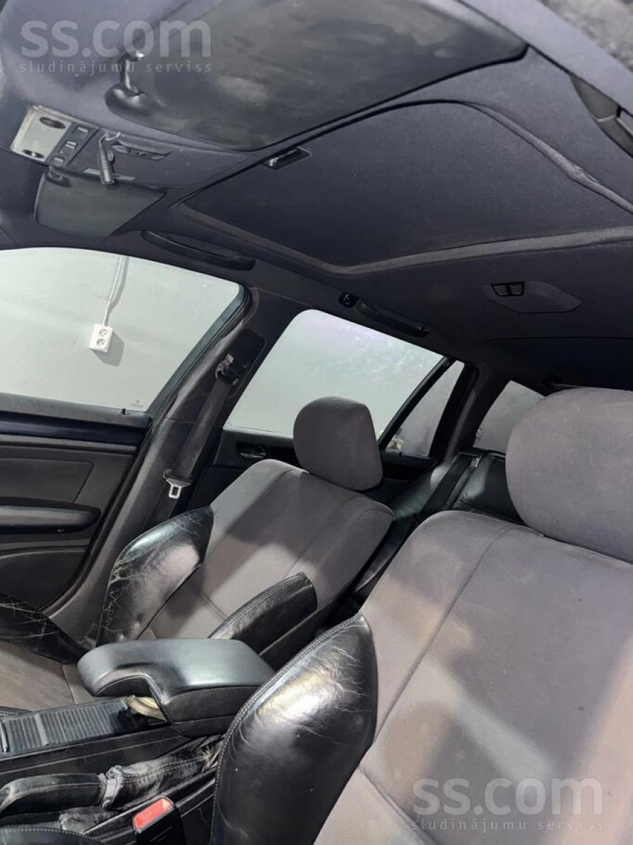 Pelēks BMW 330 2001 Saldus, ar dzinēja tilpumu 3.00 L un nobraukumu 436 tūkst. km par 2550 €, foto 9 vietnē AUTOMOTO.COM.LV