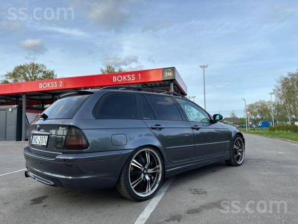 Pelēks BMW 330 2001 Rīga, ar dzinēja tilpumu 3.00 L un nobraukumu 0 tūkst. km par 2200 €, foto 3 vietnē AUTOMOTO.COM.LV