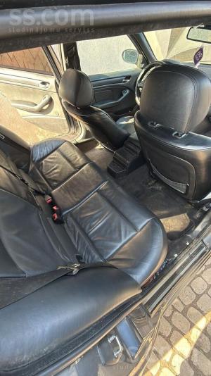 Pelēks BMW 330 2001 Rīga, ar dzinēja tilpumu 3.00 L un nobraukumu 0 tūkst. km par 2200 €, foto 8 vietnē AUTOMOTO.COM.LV