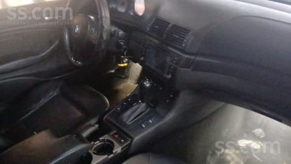 Pelēks BMW 330 2001 Rīga, ar dzinēja tilpumu 3.00 L un nobraukumu 0 tūkst. km par 2200 €, foto 9 vietnē AUTOMOTO.COM.LV