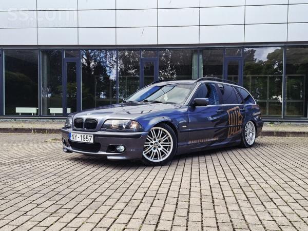 Pelēks BMW 330 2001 Tukums, ar dzinēja tilpumu 3.00 L un nobraukumu 333 tūkst. km par 2750 €, foto 1 vietnē AUTOMOTO.COM.LV