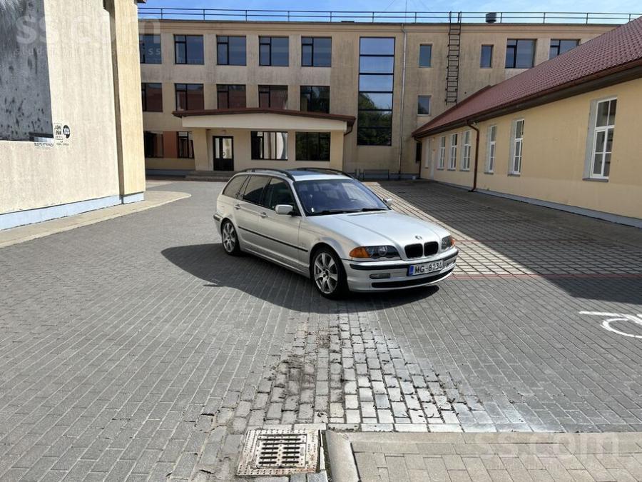 Серый БМВ 330 2001 в Кулдига, объемом двигателя 3.00 л и пробегом 0 тыс. км за 2400 €, фото 5 на AUTOMOTO.COM.LV