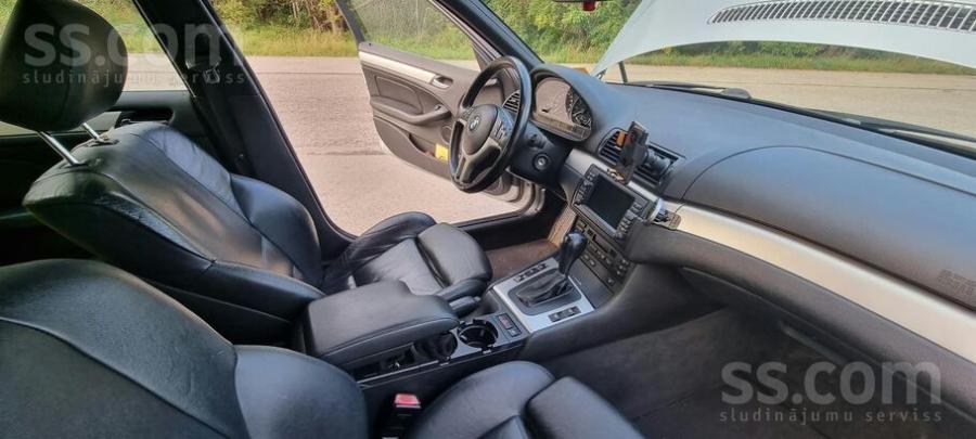Grey BMW 330 2001 in Riga, with an engine capacity of 3.00 L and mileage of 338 thousand km for 3500 €, photo 11 on AUTOMOTO.COM.LV