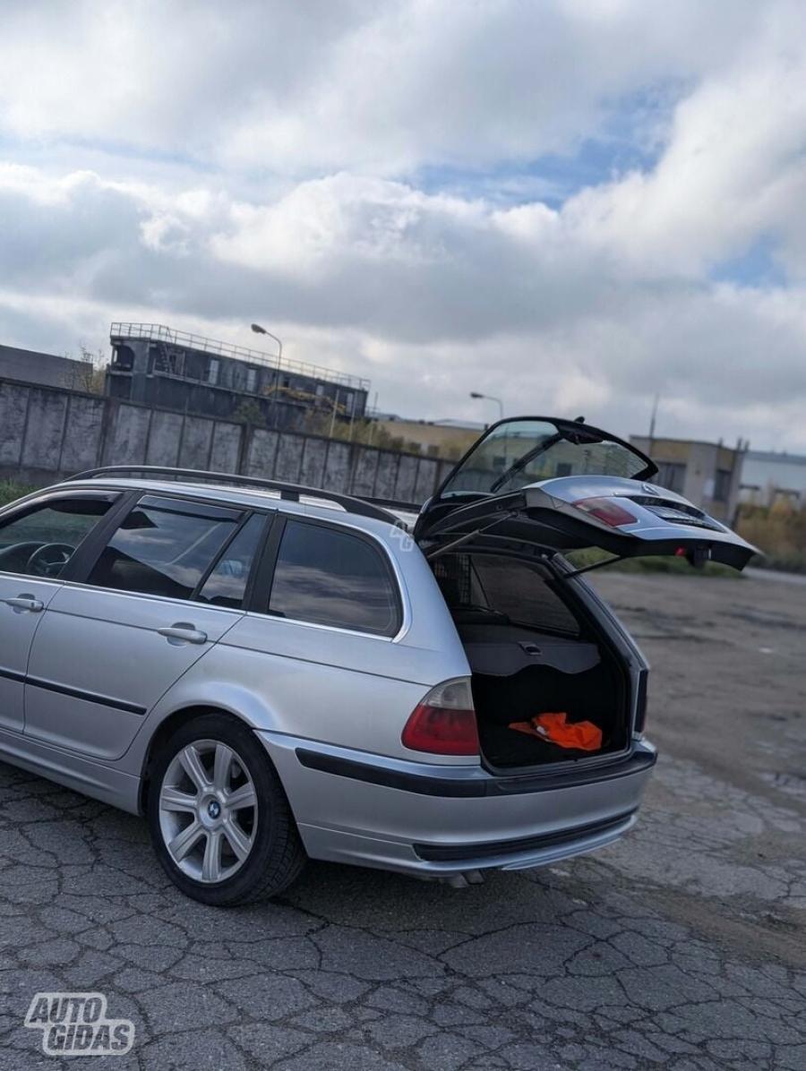 Pelēks BMW 330 2001 Panevēža, ar dzinēja tilpumu 2.90 L un nobraukumu 350 tūkst. km par 1950 €, foto 9 vietnē AUTOMOTO.COM.LV