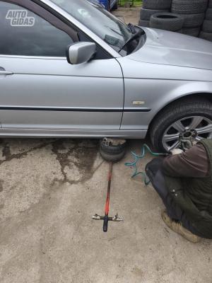 Pelēks BMW 330 2001 Panevēža, ar dzinēja tilpumu 2.90 L un nobraukumu 350 tūkst. km par 1950 €, foto 15 vietnē AUTOMOTO.COM.LV