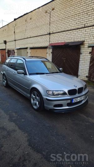 Grey BMW 330 2002 in Riga, with an engine capacity of 3.00 L and mileage of 408 thousand km for 2400 €, photo  on AUTOMOTO.COM.LV