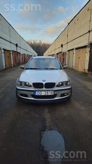 Grey BMW 330 2002 in Riga, with an engine capacity of 3.00 L and mileage of 408 thousand km for 2400 €, photo 4 on AUTOMOTO.COM.LV