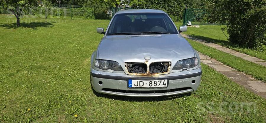 Grey BMW 330 2002 in Cesis, with an engine capacity of 3.00 L and mileage of 485 thousand km for 1100 €, photo 1 on AUTOMOTO.COM.LV