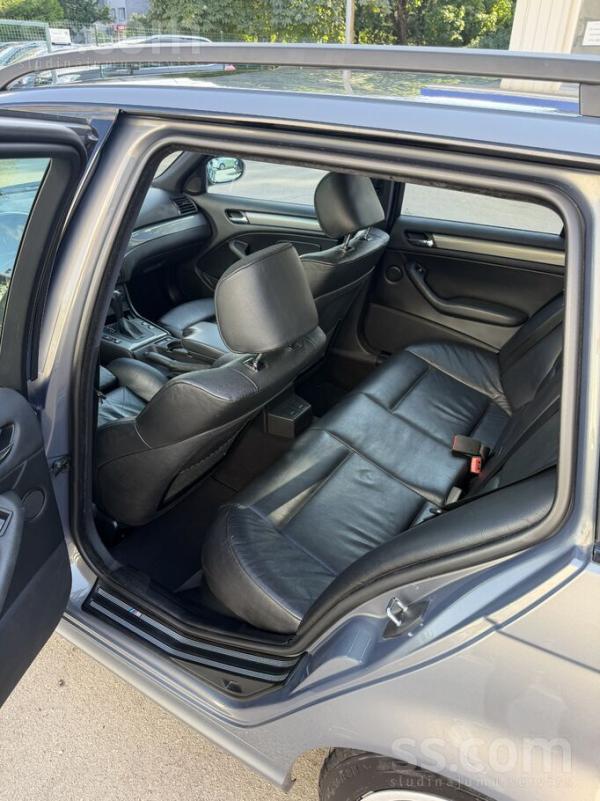 Grey BMW 330 2002 in Riga, with an engine capacity of 3.00 L and mileage of 410 thousand km for 4995 €, photo 7 on AUTOMOTO.COM.LV