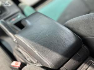 Pelēks BMW 330 2002 Jonava, ar dzinēja tilpumu 3.00 L un nobraukumu 288 tūkst. km par 2000 €, foto 13 vietnē AUTOMOTO.COM.LV
