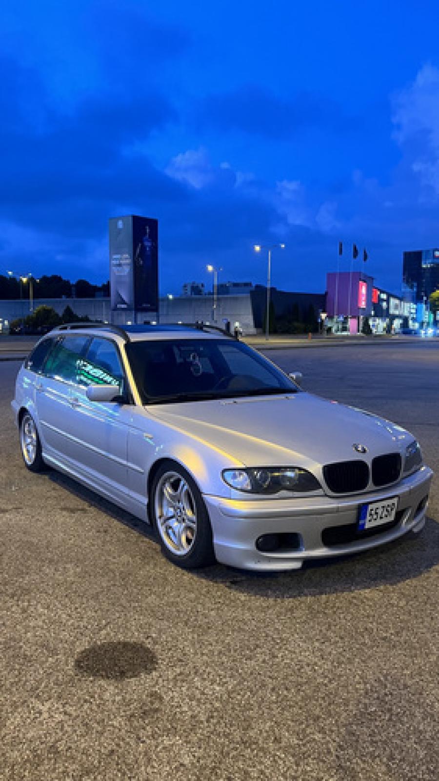 Pelēks BMW 330 2002 Tallina, ar dzinēja tilpumu 0.00 L un nobraukumu 387 tūkst. km par 3800 €, foto 1 vietnē AUTOMOTO.COM.LV
