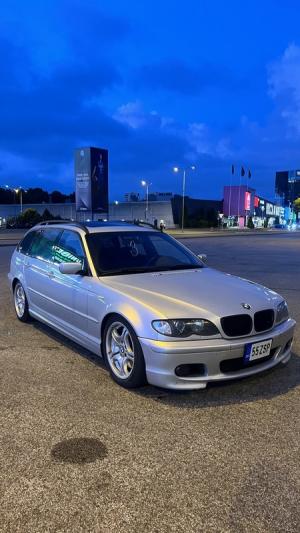 Pelēks BMW 330 2002 Tallina, ar dzinēja tilpumu 0.00 L un nobraukumu 387 tūkst. km par 3800 €, foto 10 vietnē AUTOMOTO.COM.LV