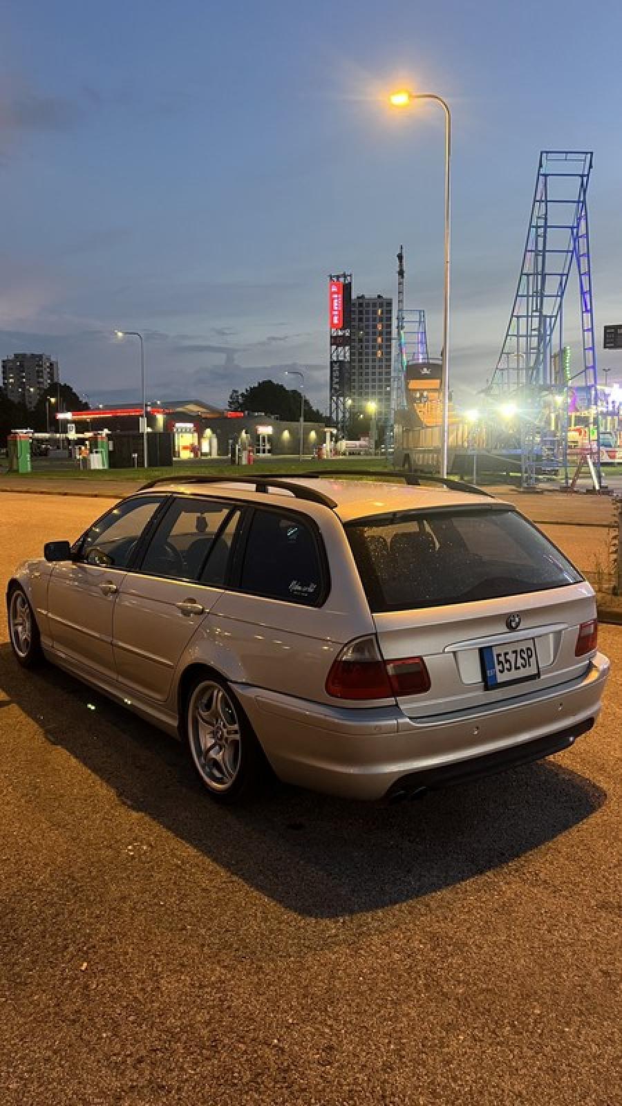 Pelēks BMW 330 2002 Tallina, ar dzinēja tilpumu 0.00 L un nobraukumu 387 tūkst. km par 3800 €, foto 14 vietnē AUTOMOTO.COM.LV