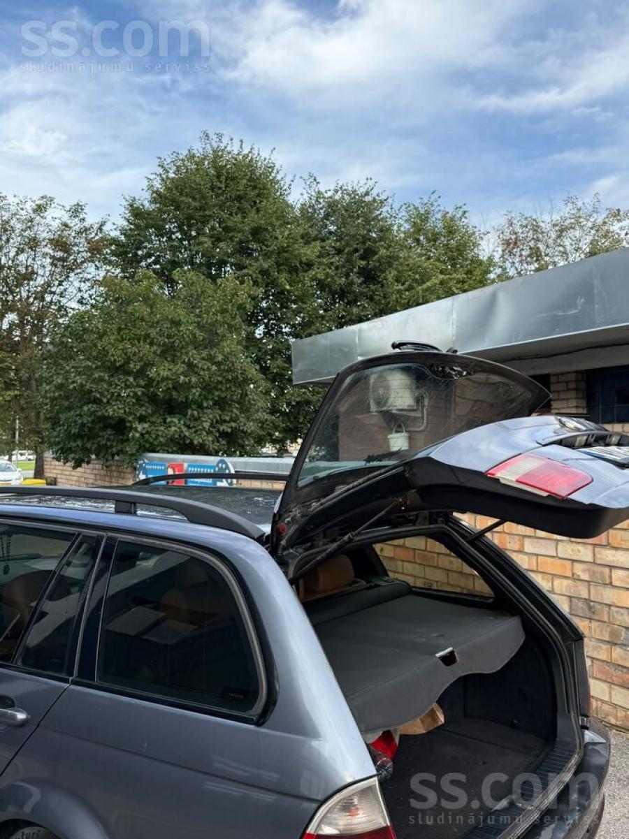 Pelēks BMW 330 2002 Rīga, ar dzinēja tilpumu 3.00 L un nobraukumu 413 tūkst. km par 2600 €, foto 6 vietnē AUTOMOTO.COM.LV