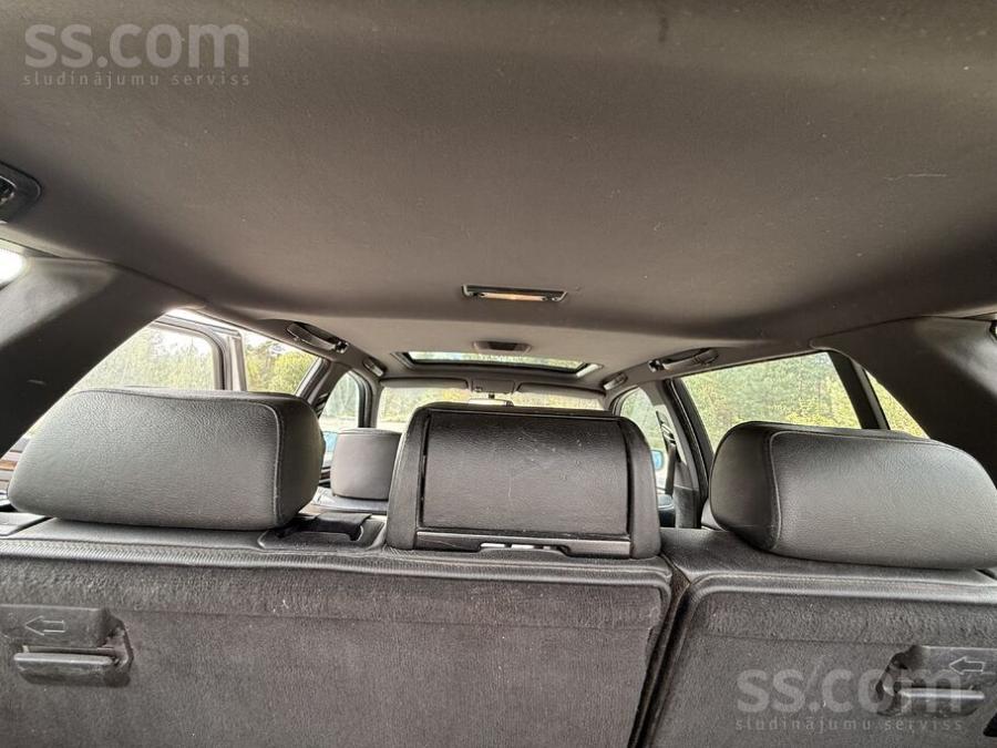 Pelēks BMW 330 2002 Liepāja, ar dzinēja tilpumu 3.00 L un nobraukumu 360 tūkst. km par 3100 €, foto 12 vietnē AUTOMOTO.COM.LV