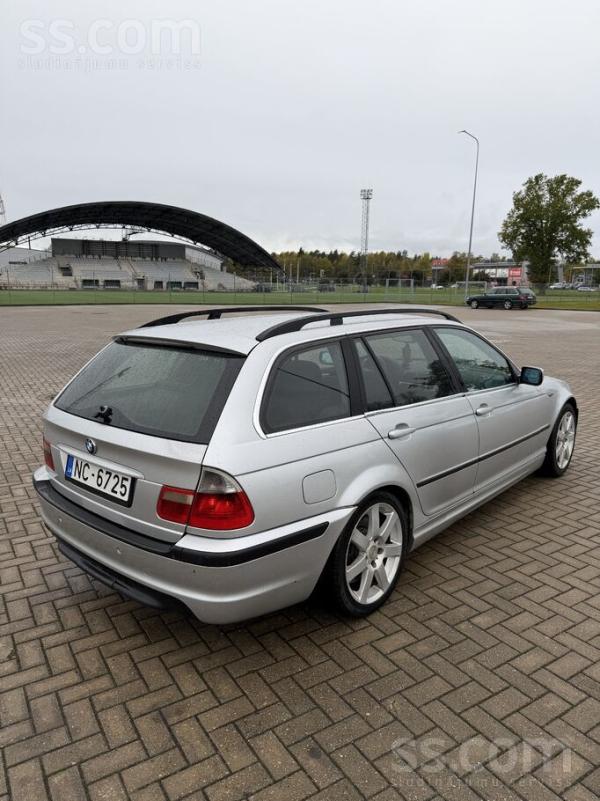 Pelēks BMW 330 2002 Valmiera, ar dzinēja tilpumu 3.00 L un nobraukumu 430 tūkst. km par 2550 €, foto 5 vietnē AUTOMOTO.COM.LV