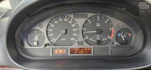 Grey BMW 330 2003 in Kaunas, with an engine capacity of 3.00 L and mileage of 377 thousand km for 2600 €, photo 8 on AUTOMOTO.COM.LV