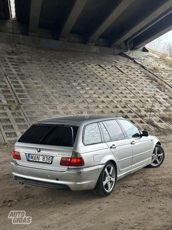 Grey BMW 330 2003 in Siauliai, with an engine capacity of 3.00 L and mileage of 357 thousand km for 1500 €, photo 3 on AUTOMOTO.COM.LV