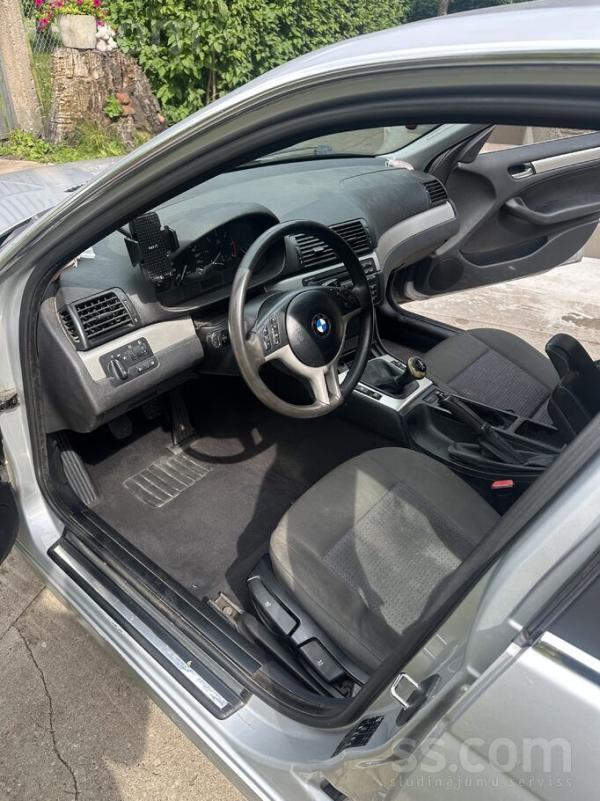 Grey BMW 330 2003 in Riga, with an engine capacity of 3.00 L and mileage of 440 thousand km for 2650 €, photo 7 on AUTOMOTO.COM.LV