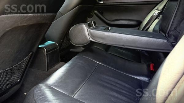 Grey BMW 330 2003 in Tukums, with an engine capacity of 3.00 L and mileage of 366 thousand km for 3850 €, photo 10 on AUTOMOTO.COM.LV