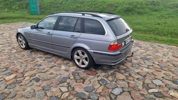 Pelēks BMW 330 2003 Druskininkai, ar dzinēja tilpumu 2.99 L un nobraukumu 354 tūkst. km par 2000 €, foto 5 vietnē AUTOMOTO.COM.LV