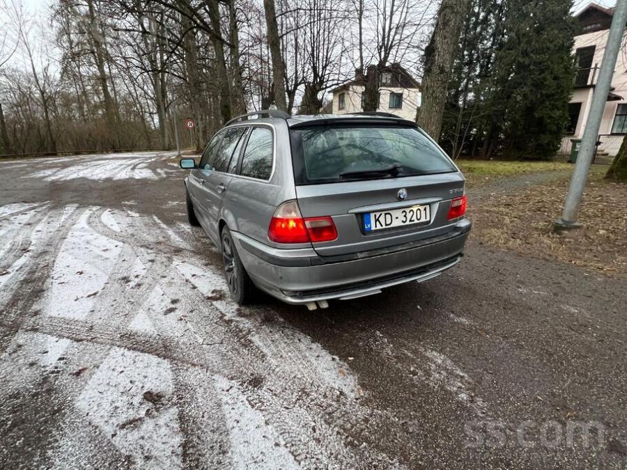 Grey BMW 330 2004 in Bauska, with an engine capacity of 3.00 L and mileage of 458 thousand km for 2450 €, photo 4 on AUTOMOTO.COM.LV