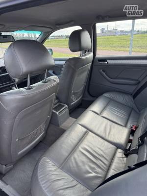 Grey BMW 330 2004 in Kaunas, with an engine capacity of 3.00 L and mileage of 399 thousand km for 1950 €, photo 9 on AUTOMOTO.COM.LV