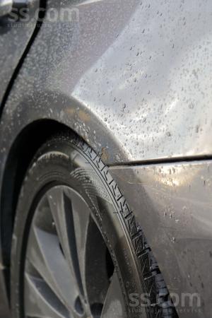 Pelēks BMW 330 2005 Rīga, ar dzinēja tilpumu 3.00 L un nobraukumu 335 tūkst. km par 4100 €, foto 15 vietnē AUTOMOTO.COM.LV