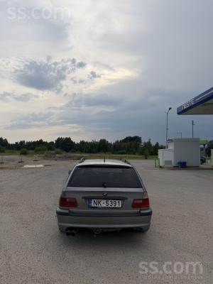 Pelēks BMW 330 2005 Cēsis, ar dzinēja tilpumu 3.00 L un nobraukumu 530 tūkst. km par 1200 €, foto 5 vietnē AUTOMOTO.COM.LV