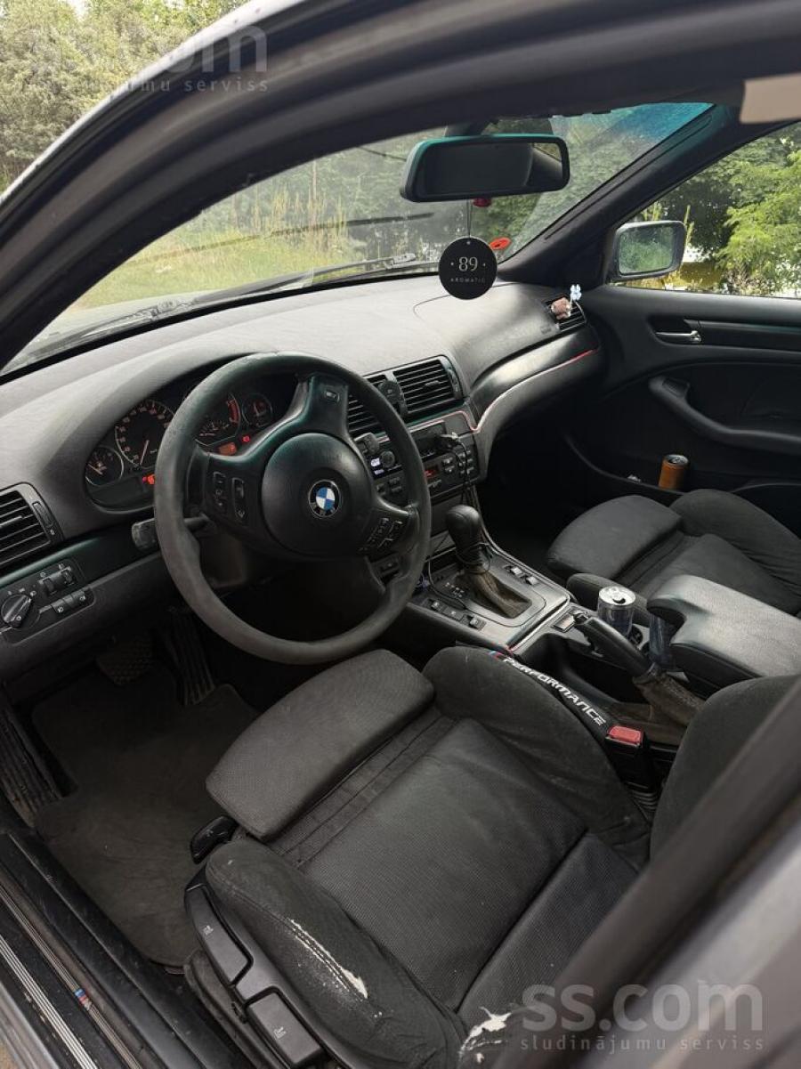 Pelēks BMW 330 2005 Rīga, ar dzinēja tilpumu 3.00 L un nobraukumu 427 tūkst. km par 2100 €, foto 6 vietnē AUTOMOTO.COM.LV