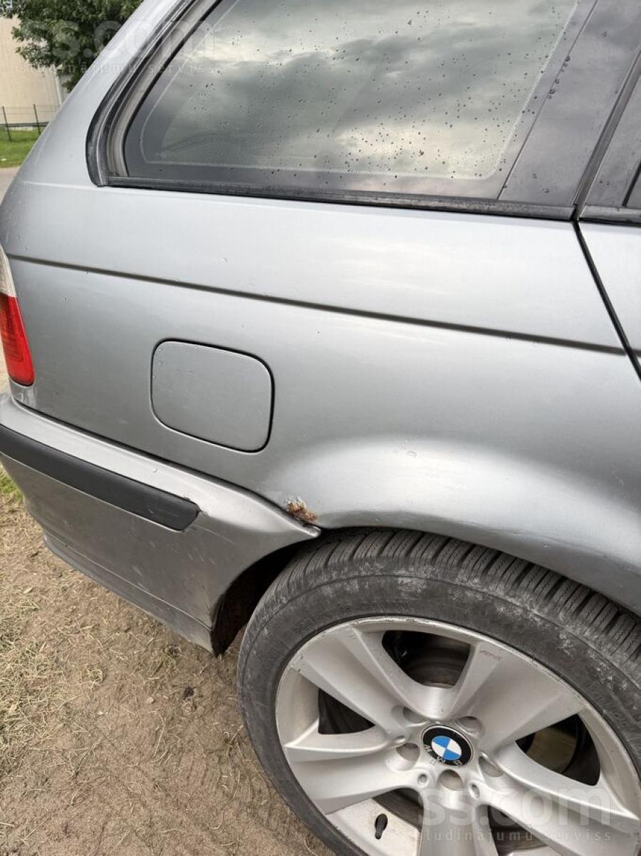 Pelēks BMW 330 2005 Rīga, ar dzinēja tilpumu 3.00 L un nobraukumu 427 tūkst. km par 2100 €, foto 14 vietnē AUTOMOTO.COM.LV